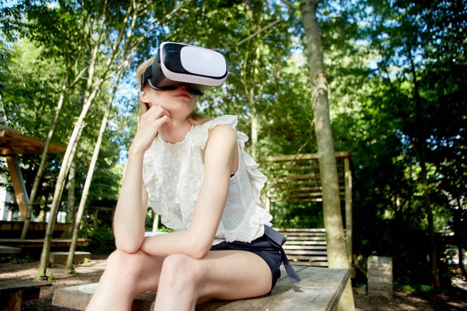 VRの仕組みをわかりやすく解説｜VR Journal